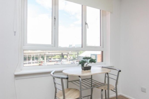 Private Landlords - Where landlords and tenants meet